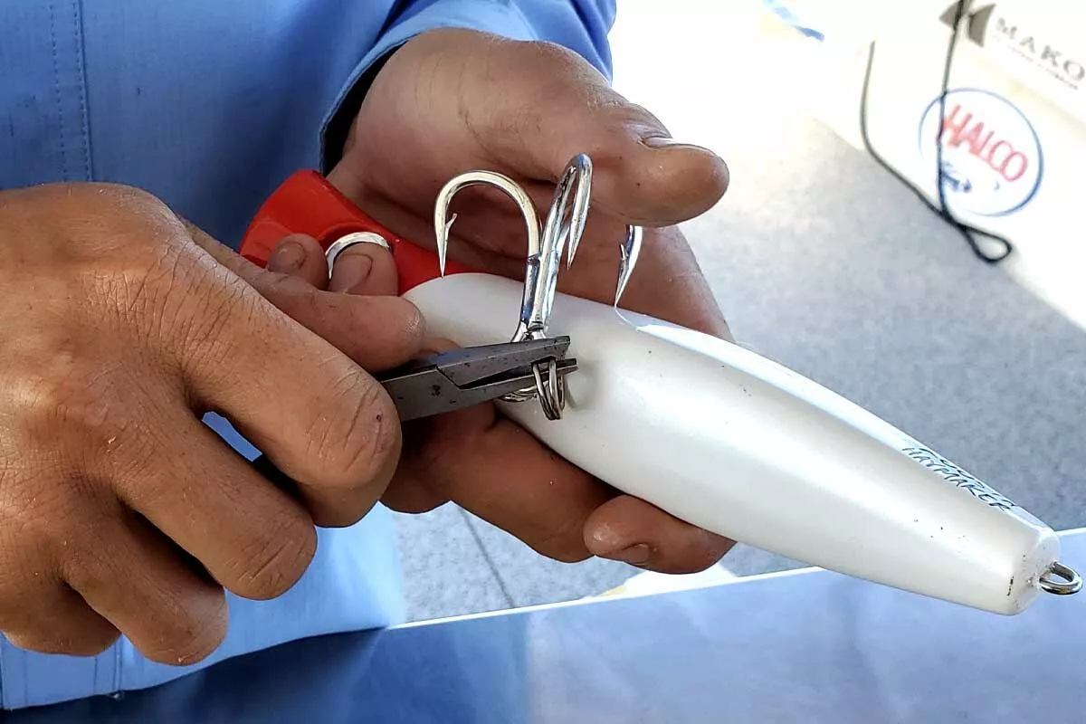 Hooks for GT Fishing: Single vs. Treble Hooks | In The Spread