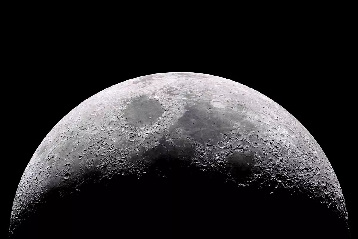 Solunar Calendar Fishing: Moon Phases and Tidal Timing | In The Spread
